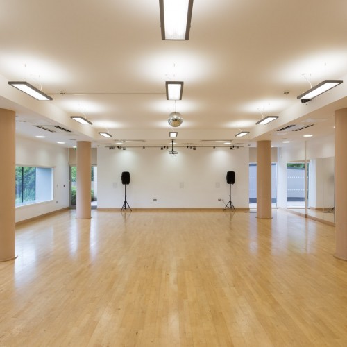 The Redmond Community Centre, The Redmond Community Centre, Kayani ...