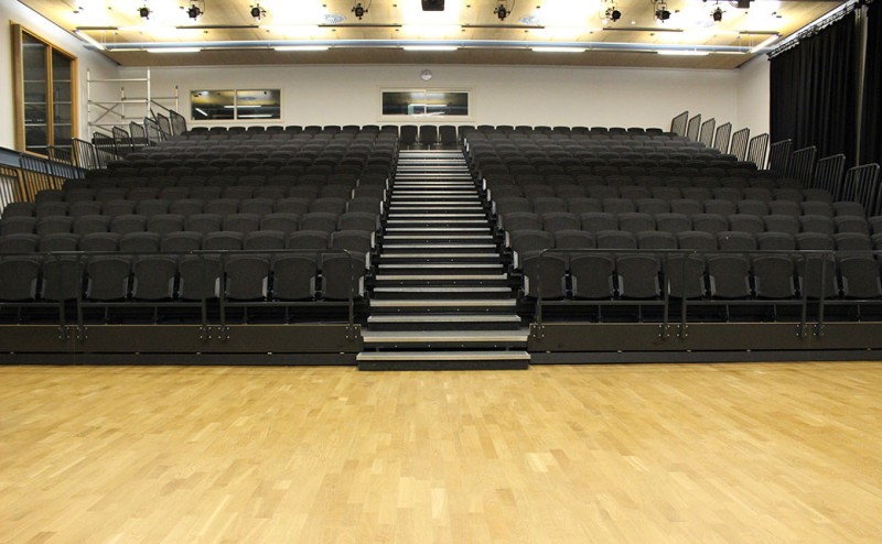 Wren Academy, Hilton Avenue, North Finchley, N12 9HB, London, England ...