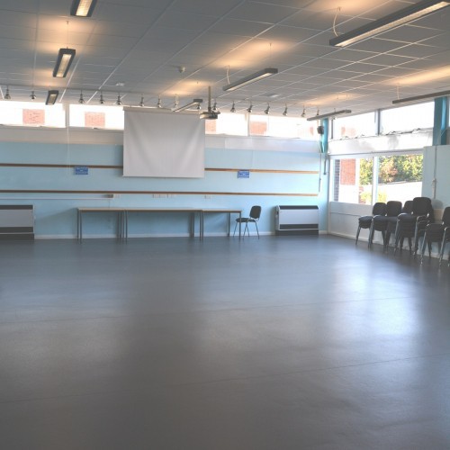 Hornchurch Library, 44 North Street, Hornchurch, rm11 1tb, Essex ...