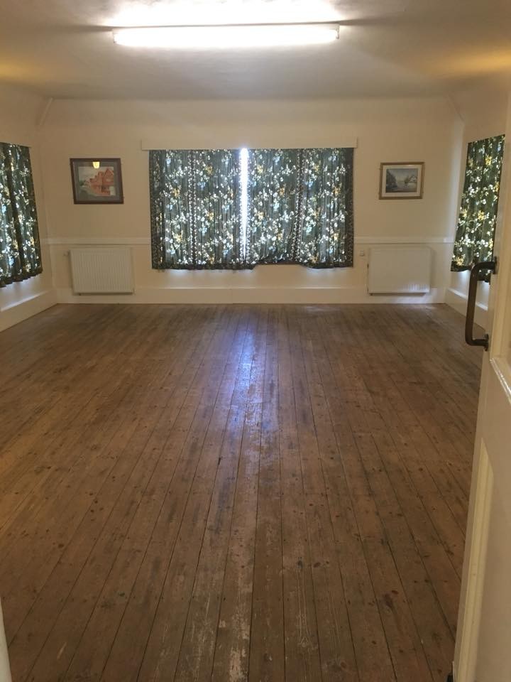 Cowden Memorial, Cowden Memorial Hall, Chantlers Mead, Cowden ...