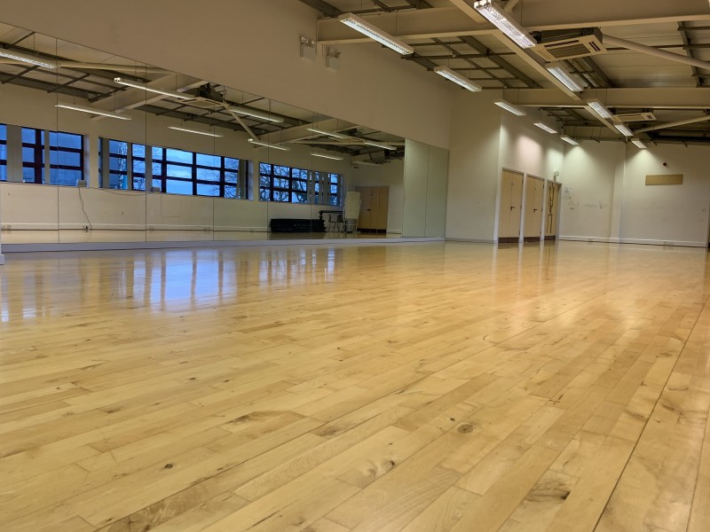 Storm Fitness & Leisure (USP COLLEGE SEEVIC) STUDIO/SPORTS HALL & 3g ...